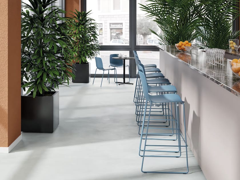 ALFA | Sled base stool By m.arte design