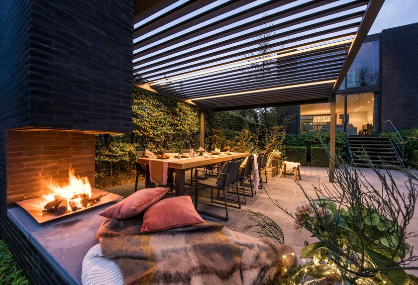 ALGARVE® Motorized pergola with adjustable louvers By RENSON
