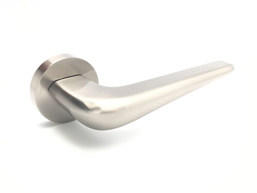 Zamak door handle with brushed finishing ALISSIA By KATCHMEE