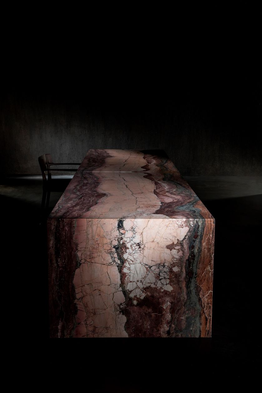 ALTER EGO 桌子 By Henge | design Massimo Castagna