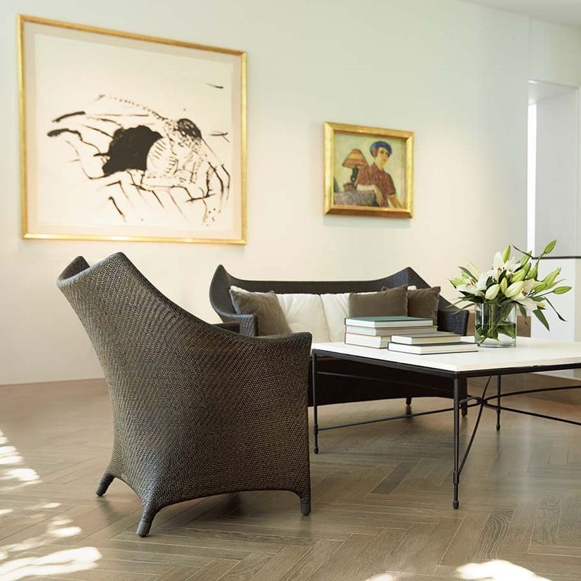 AMARI | Sofa Amari Collection By JANUS et Cie design Janice Feldman