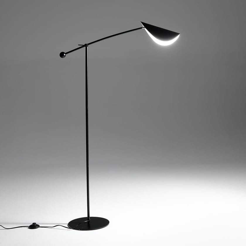 FUNAMBULE Floor lamp By AMPM