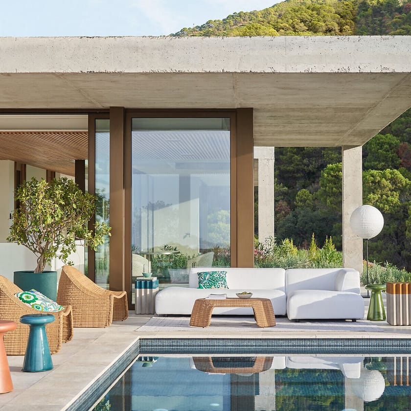 SORADA Low lounge chair By AMPM