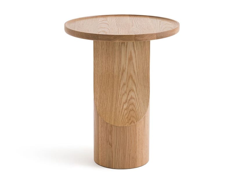 STIGIDO Round oak side table By AMPM