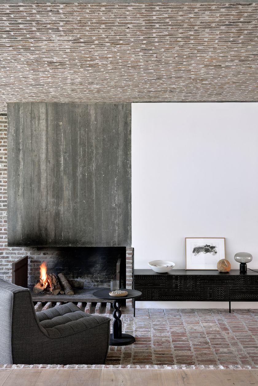 ANCESTORS TABWA Teak TV cabinet By Ethnicraft | design Carlos Baladia