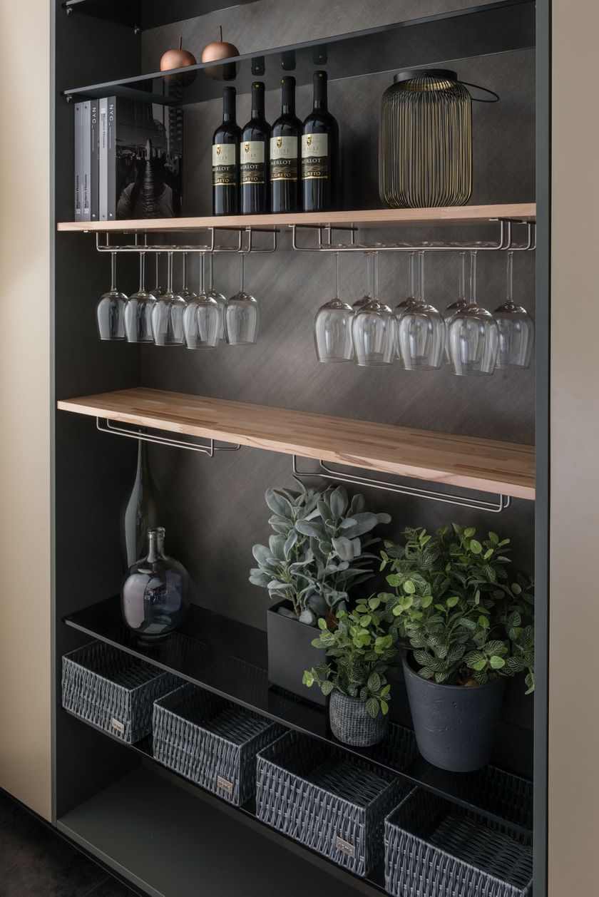 Linear Dekton® kitchen ANDROMEDA CURVY By Floritelli Cucine