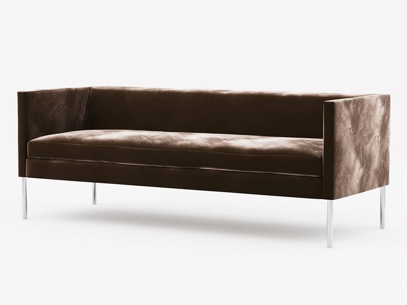 ANGLE | 3 seater sofa By TRNK