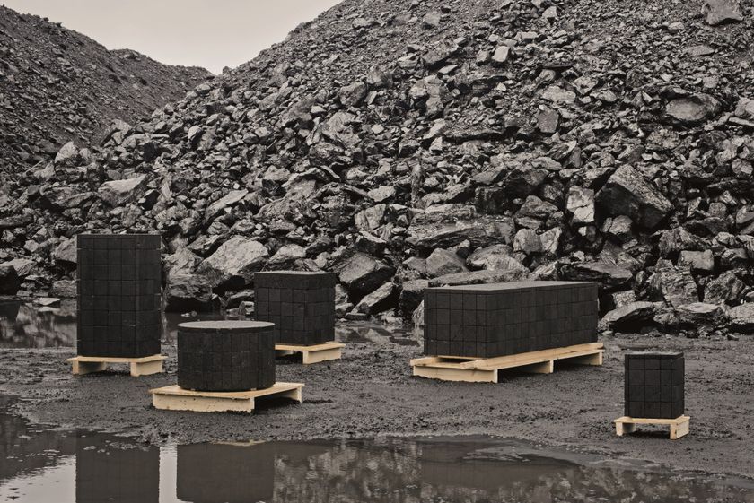 ANTHRACITE COAL | Coffee table Square stone coffee table By MOVIMENTO
