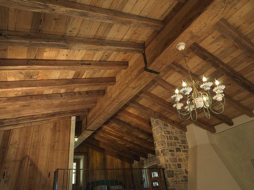 Countertops made of original antique wood Viga de madera By ANTICO TRENTINO