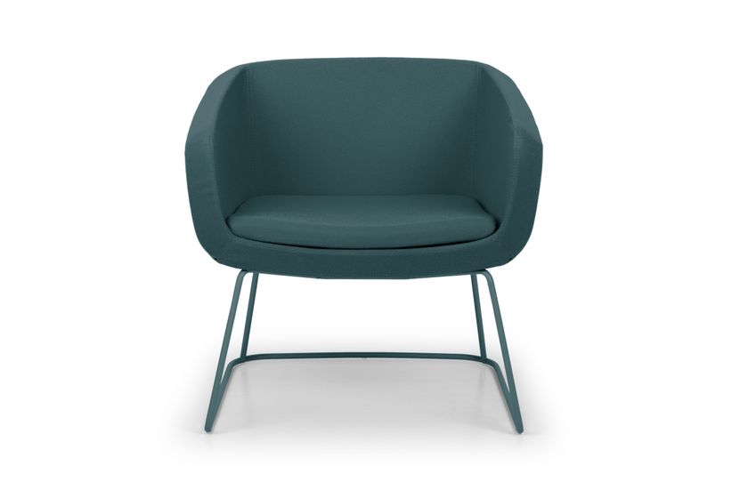 ARCA LOUNGE Sled base easy chair with armrests By True Design
