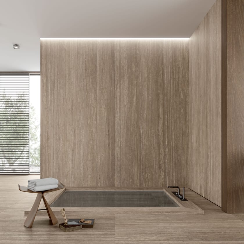 Pavimento/rivestimento in gres porcellanato effetto marmo ULTRA MARMI - TRAVERTINO TITANIO ...