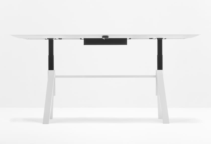 Height-adjustable rectangular office desk ARKI-TABLE ADJUSTABLE By Pedrali