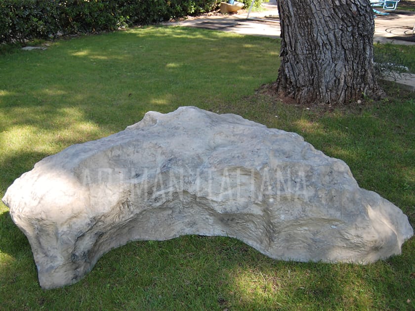 ARTIFICIAL ROCKS Artificial rocks in fiberglass By ARTMAN ITALIANA