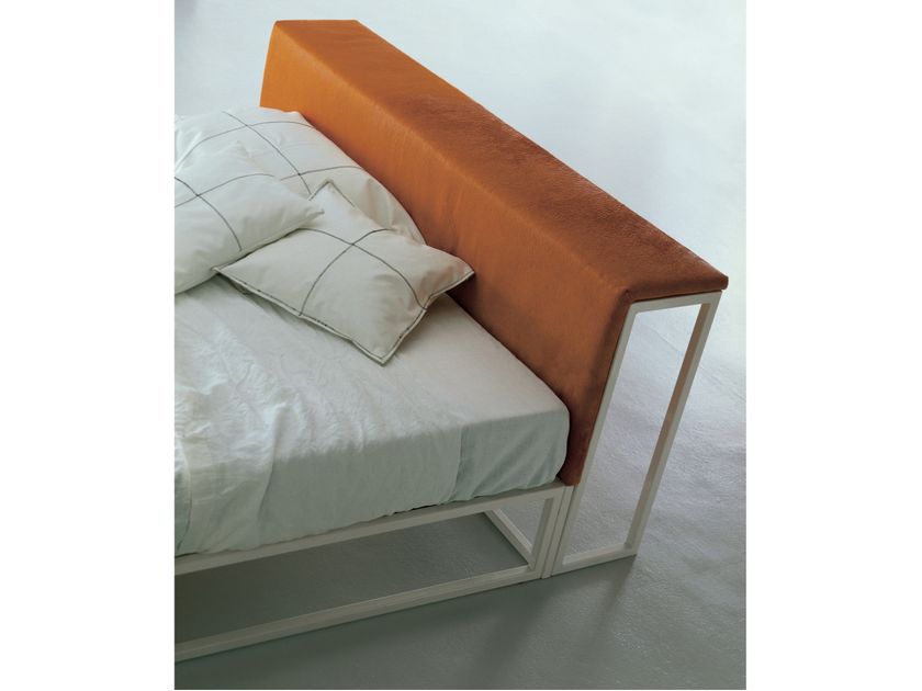 ASHA STEP Headboard By XAM | design Studio Controdesign