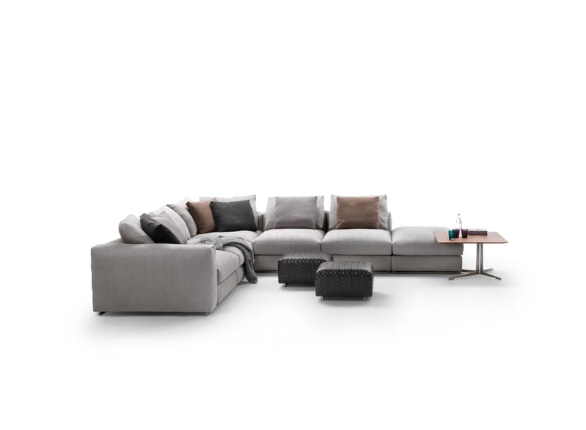 ASOLO sofa By Flexform design Antonio Citterio