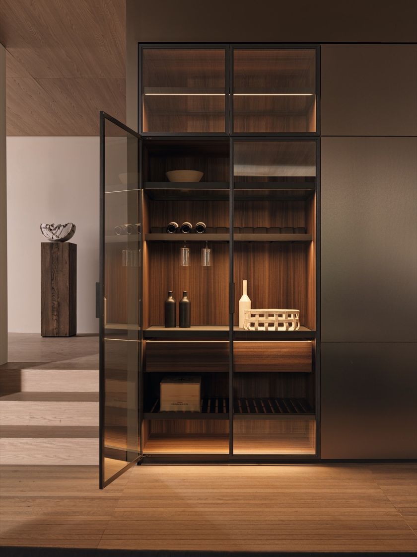 ATELIER COLUMN Wardrobe By Molteni & C. | design Vincent Van Duysen