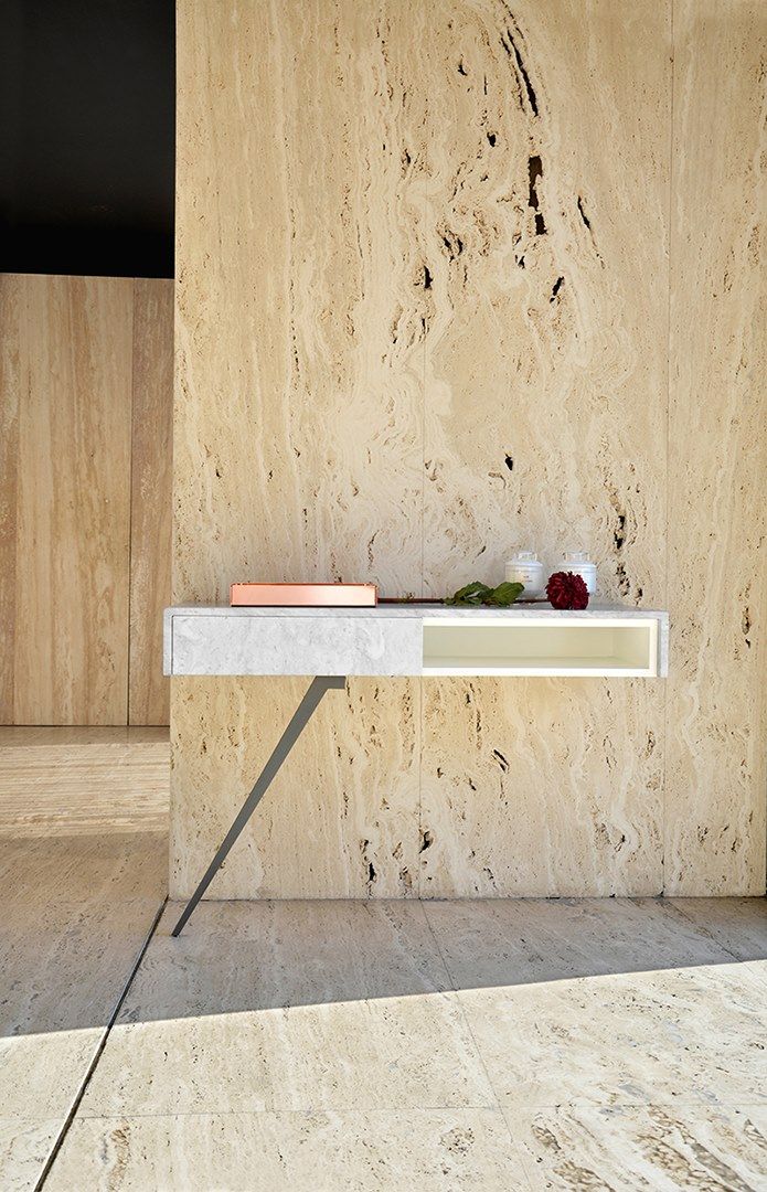 ATIR CARRARA 边桌 By Maami Home | design Fábio Teixeira