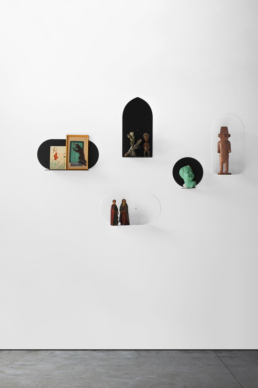 AUREOLE wall shelf By COVO design Nicolas Bovesse