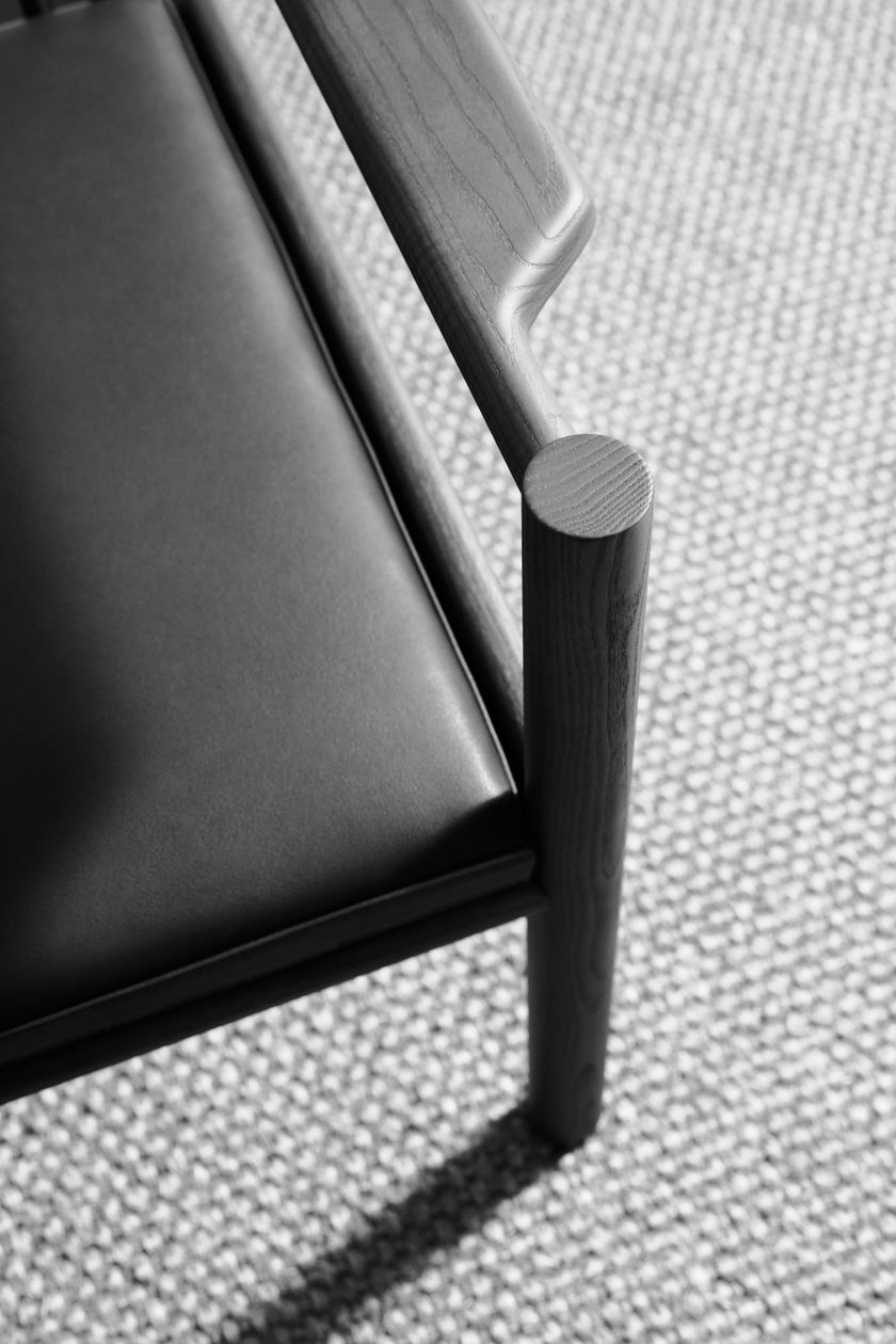 AVA Ash and leather armchair with armrests By De Padova | design David ...