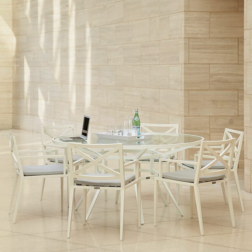 AZIMUTH CROSS | Chair with armrests By JANUS et Cie design Michael ...