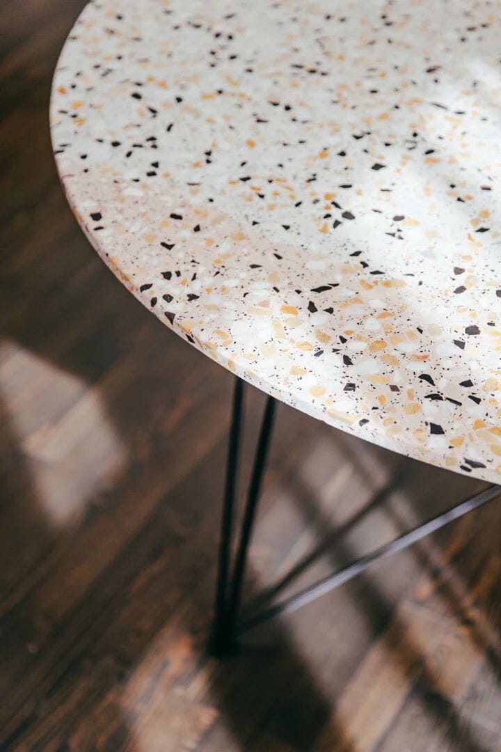 RING TABLE TERRAZZO Table By Acapulco