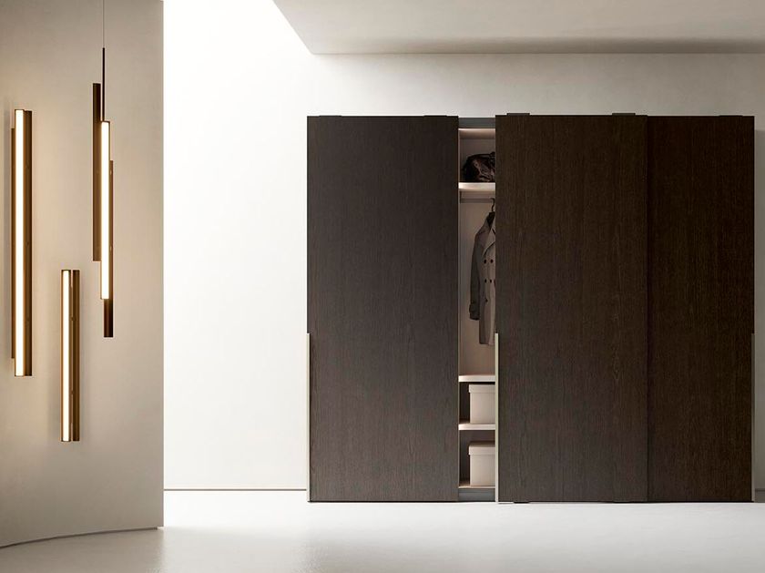 POKER - EVEN SLIDING DOOR, MINIMA HANDLE Wardrobe with sliding doors By ...