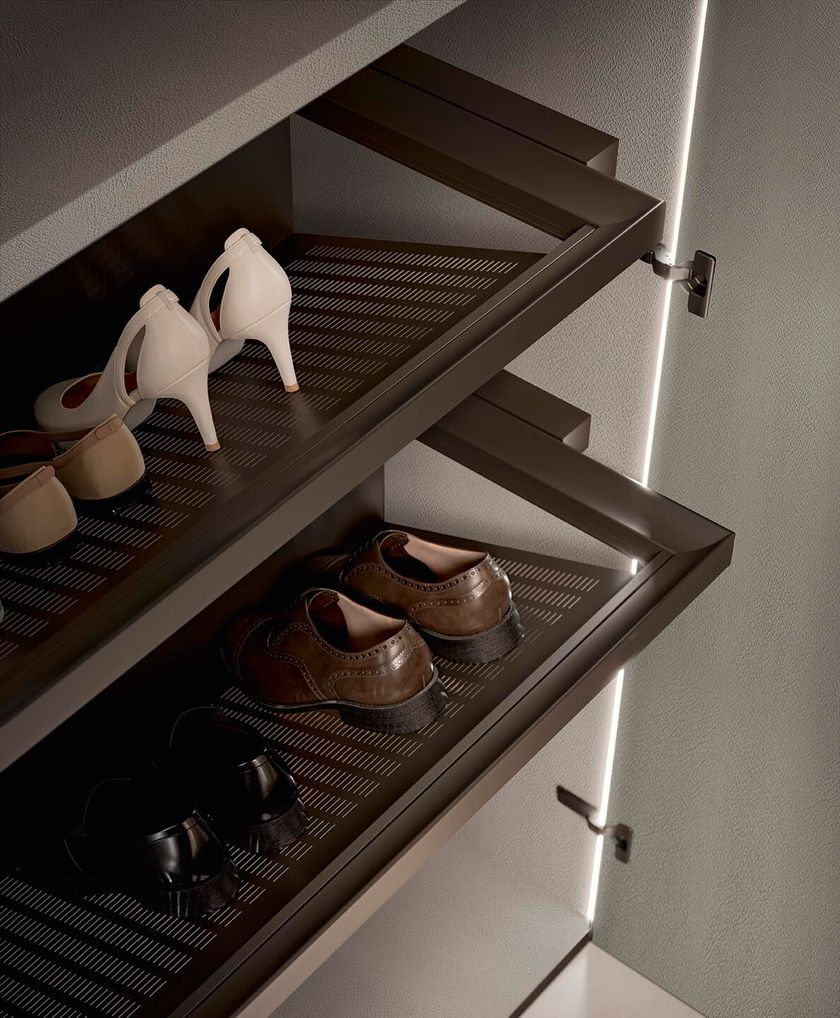 POKER - GO, EVEN Wardrobe with swinging doors By Alf DaFrè