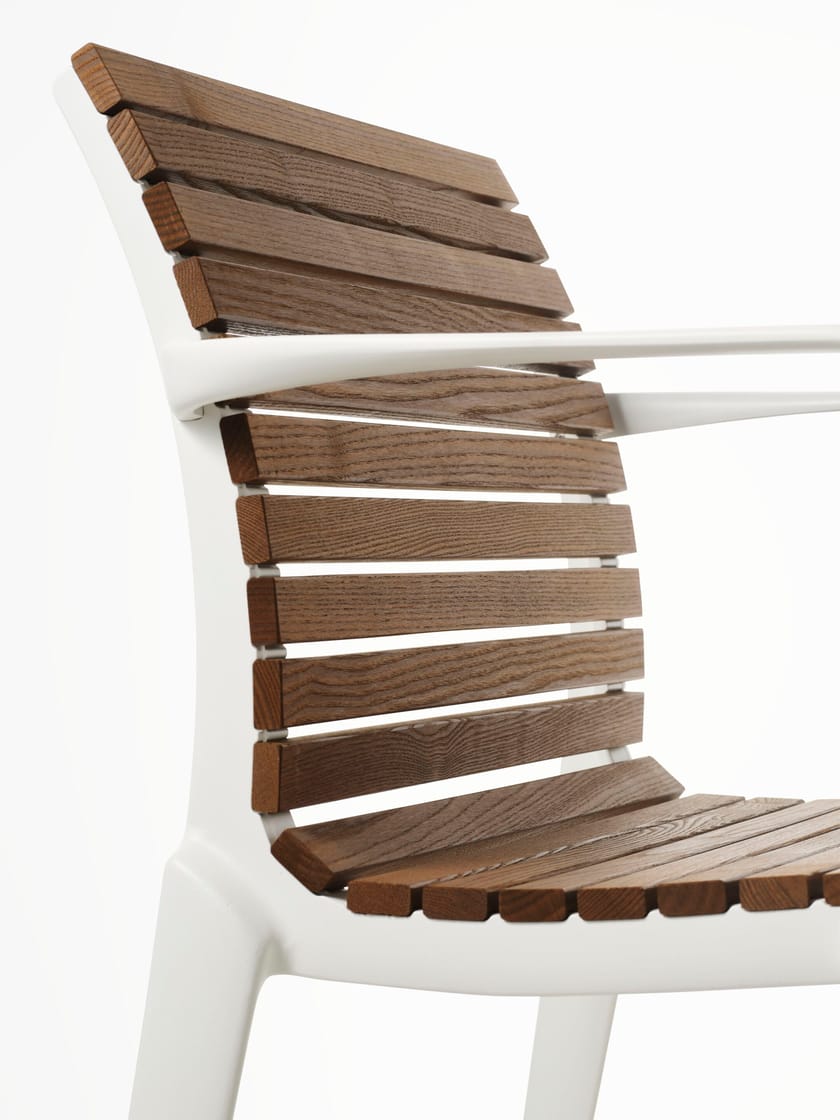 TECH WOOD - M21 Sedia impilabile in alluminio e legno con braccioli By ...