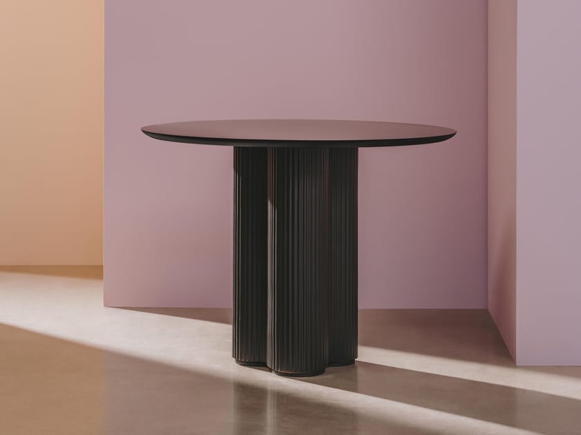 BOLETE ME06100 Table By Andreu World