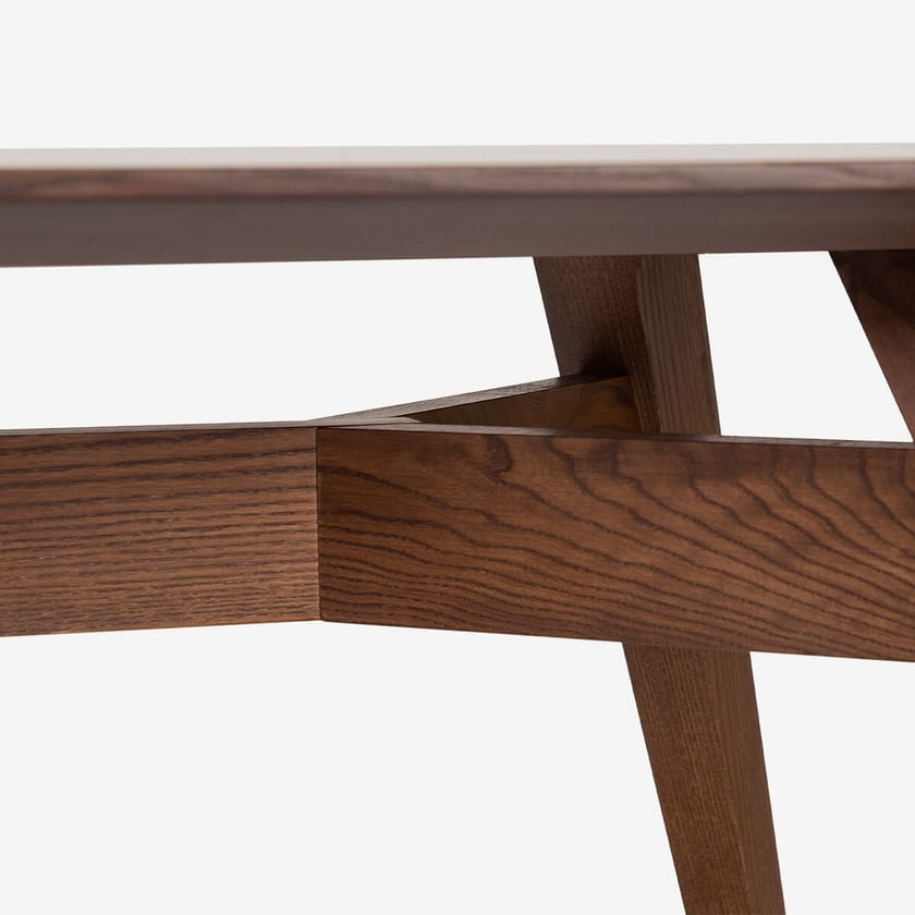 PEKOTO Table By Anesis