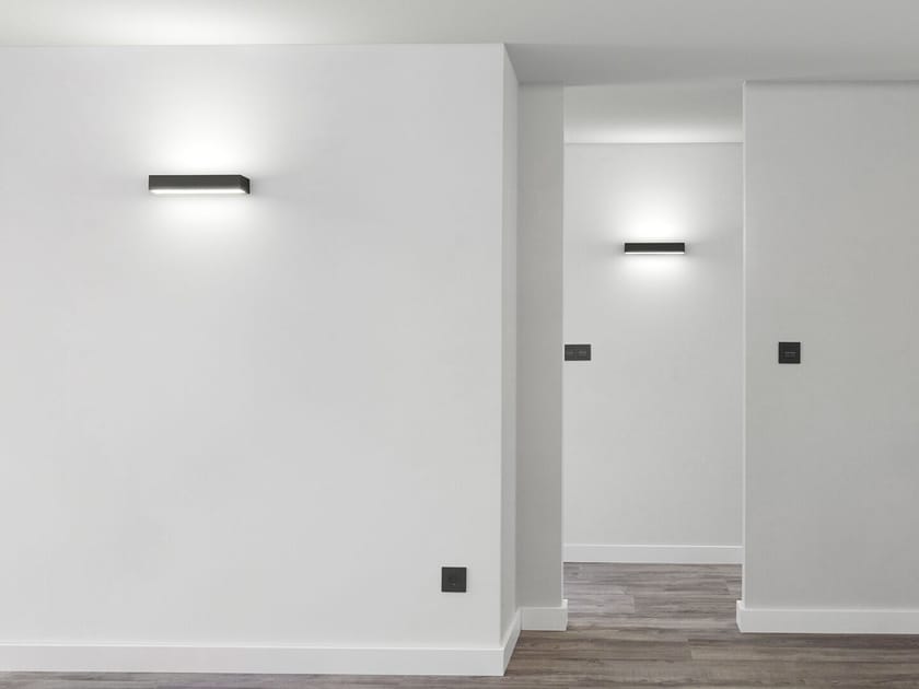 REC DOUBLE ENGINE Wall lamp By Arkoslight