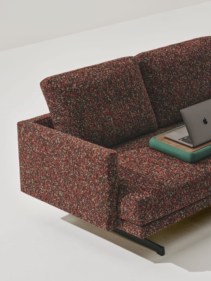 STEEVE LOU Sofa By Arper