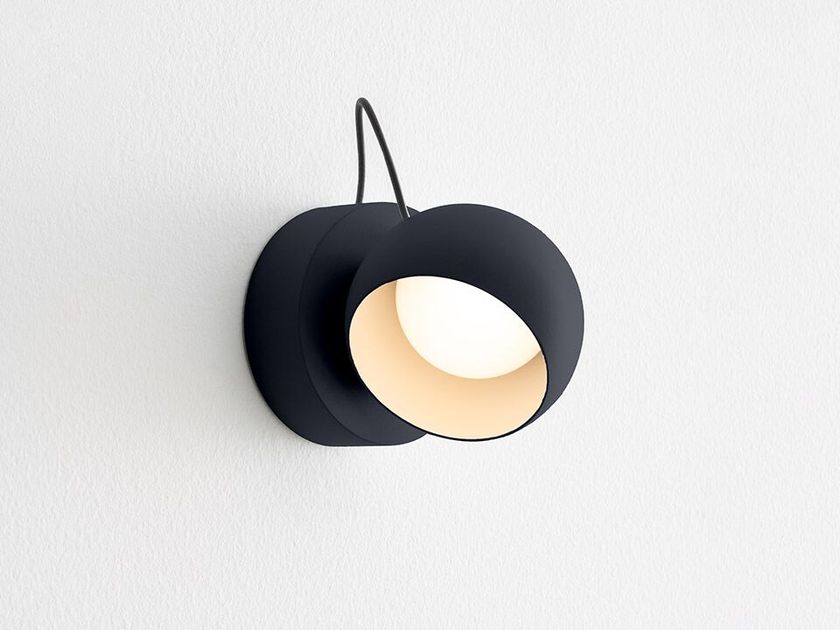 IXA SPOT Metal wall lamp By Artemide | design Foster + Partners