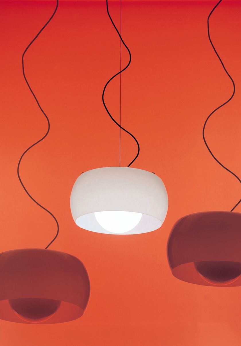 OMEGA Pendant lamp By Artemide