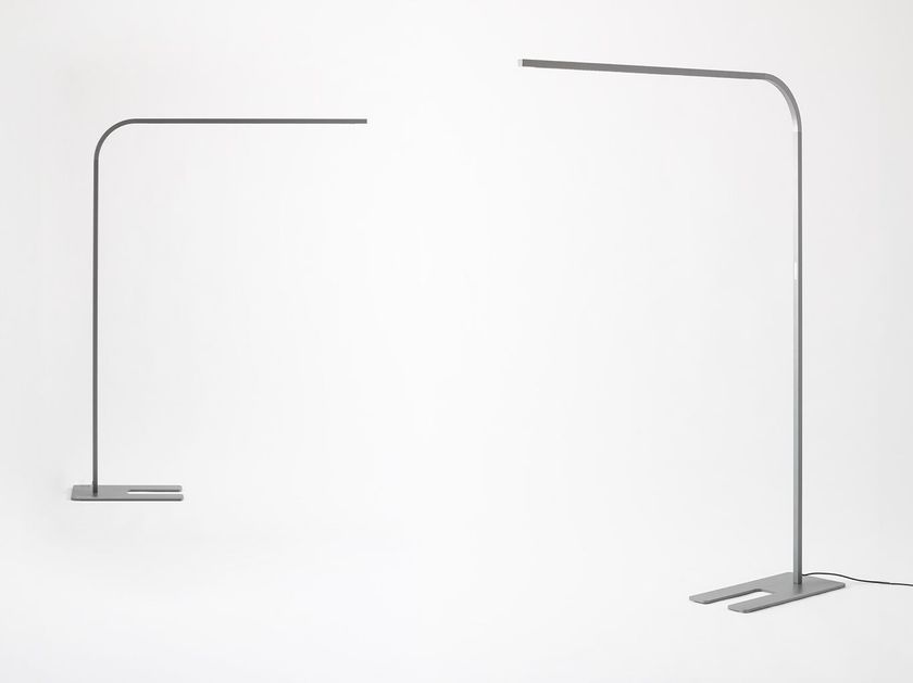 TURN AROUND Floor lamp By Artemide | design Carlotta de Bevilacqua