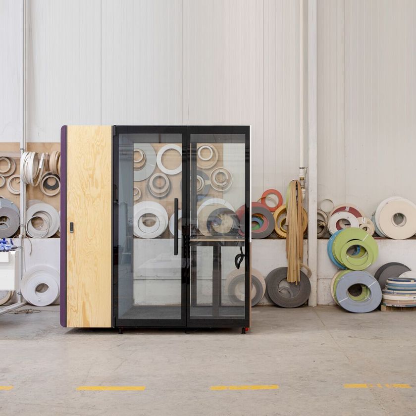KAMELEON STORAGE Office booth By Askia