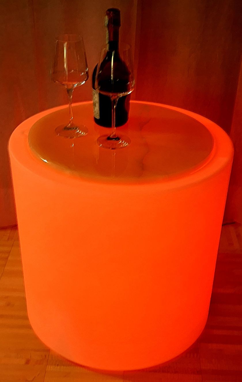 ONO Coffee table By Atelier of Architecture