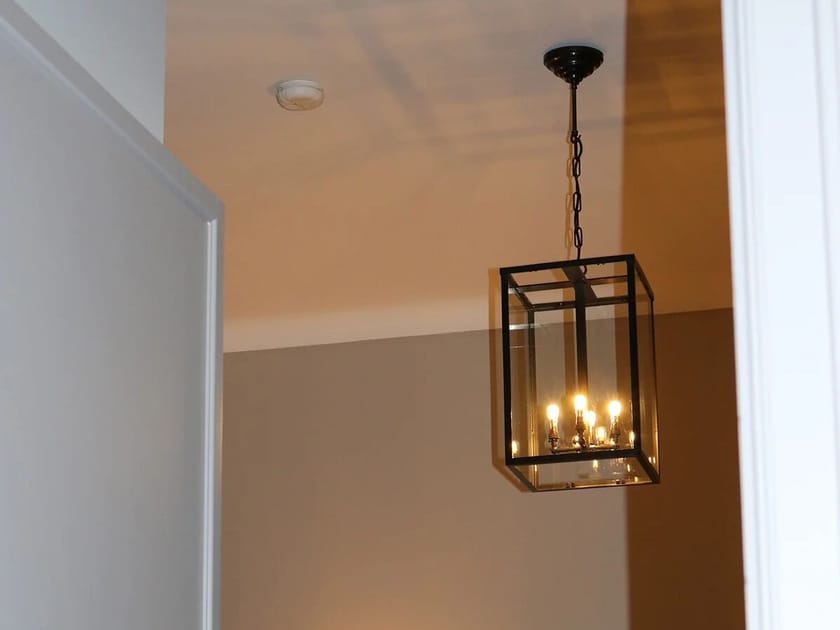 VITRINE PETITE LANTERN SUSPENSION Pendant lamp By Authentage Lighting