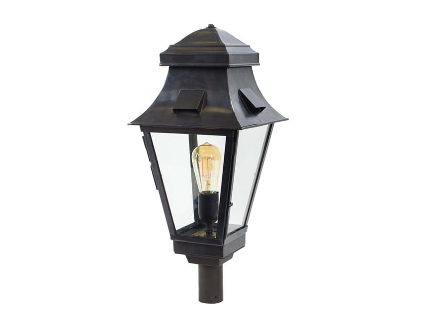 GRACIEUZE POLE SMALL / NORMAL Street lamp By Authentage Lighting