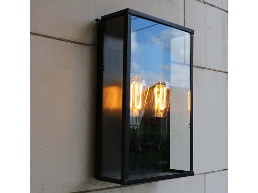 VITRINE LARGE Outdoor wall lamp By Authentage Lighting