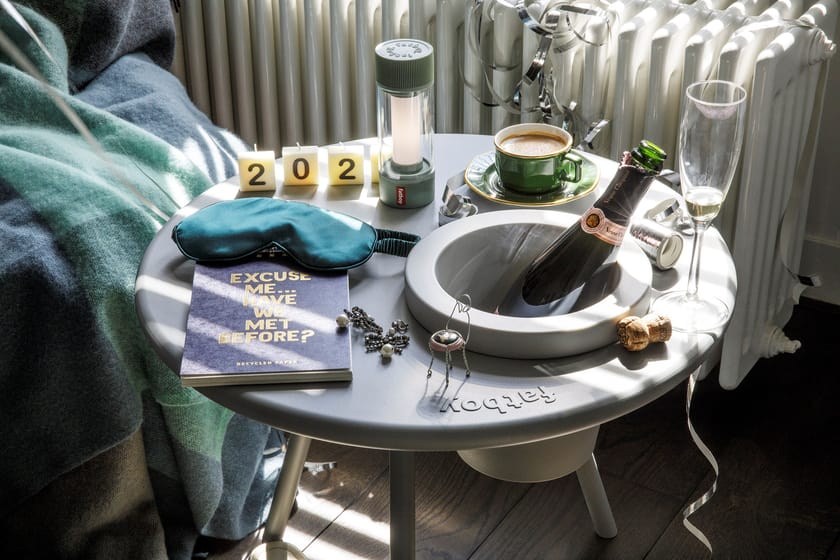 Round steel garden side table with flowerpot BAKKES By Fatboy design ...