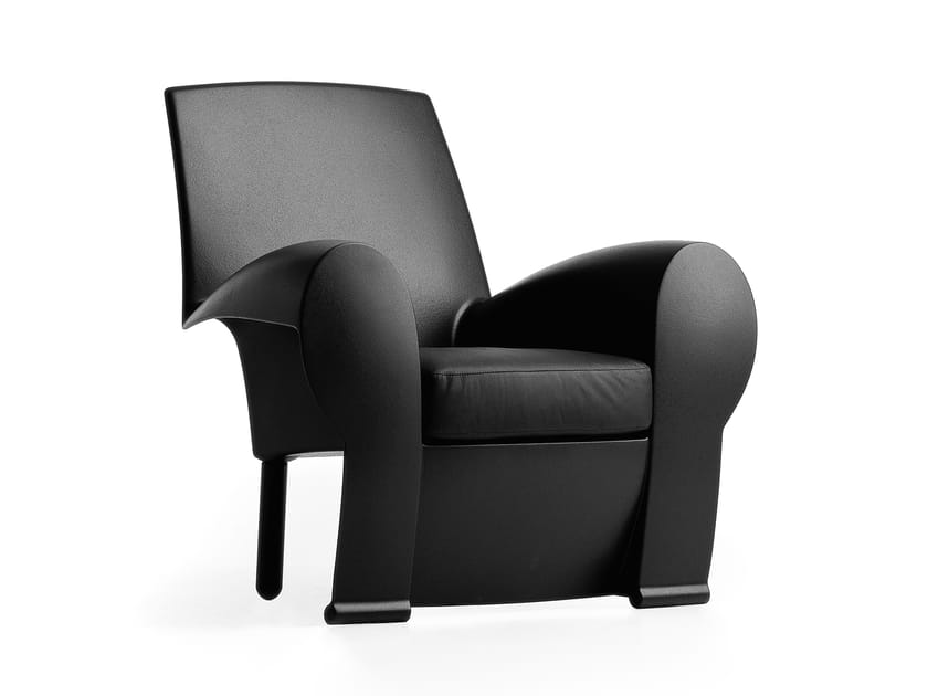 RICHARD III Poltrona in poliuretano con braccioli By BALERI ITALIA ...