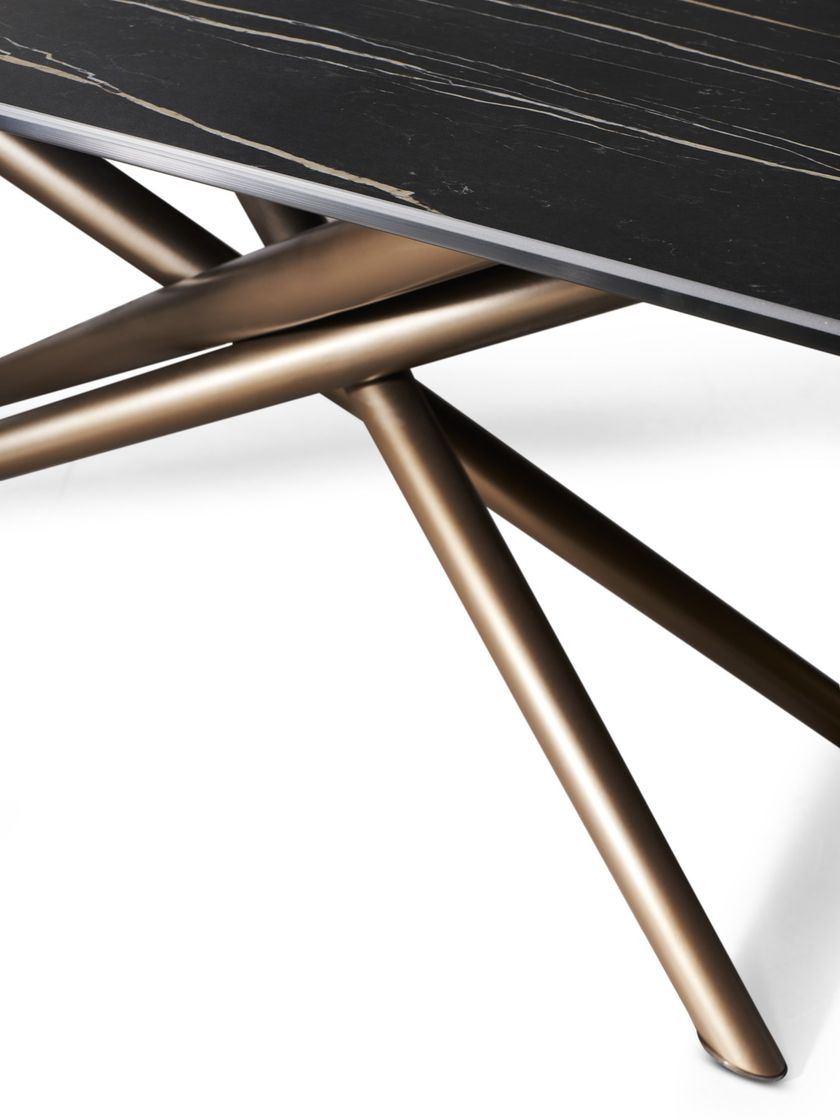 BALY | Ceramic table Rectangular ceramic table By EFORMA | design Ollen Pal