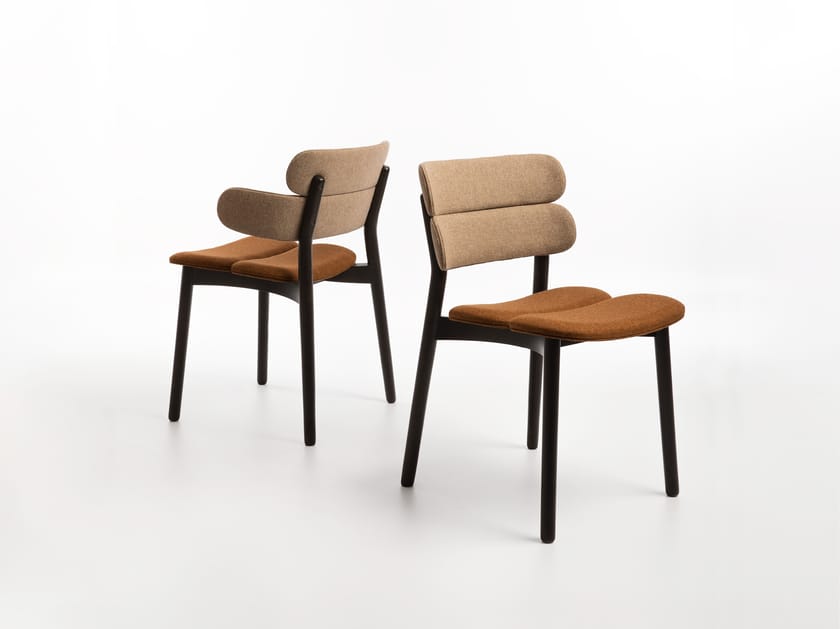 BANDS | Chair with armrests By INNOVA Imbottiti design Monica Graffeo