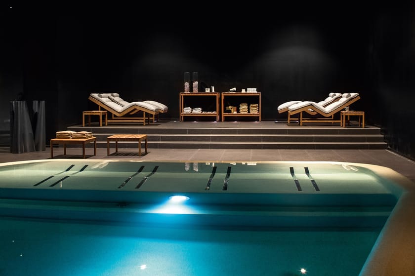 BARCODE | Garden console By Varaschin design Alessandro Dubini