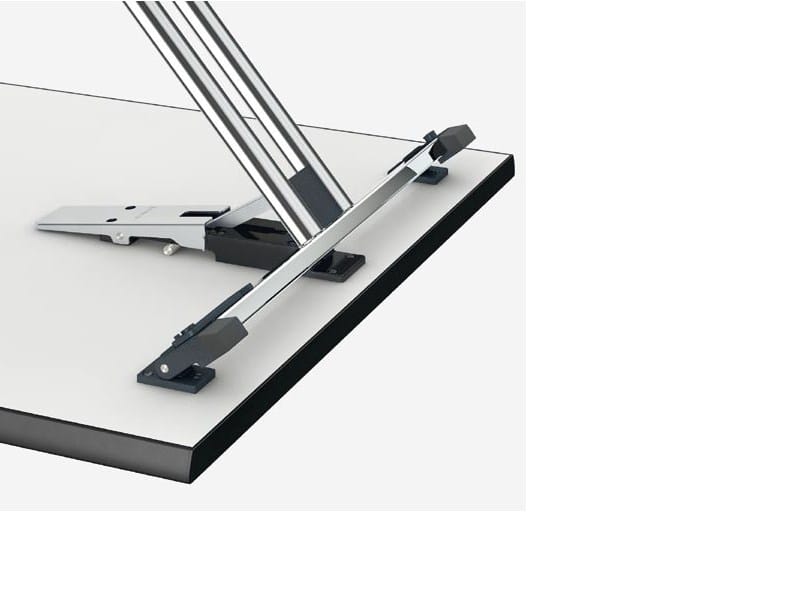 BASIC Rectangular meeting table By Brunner | design Roland Schmidt