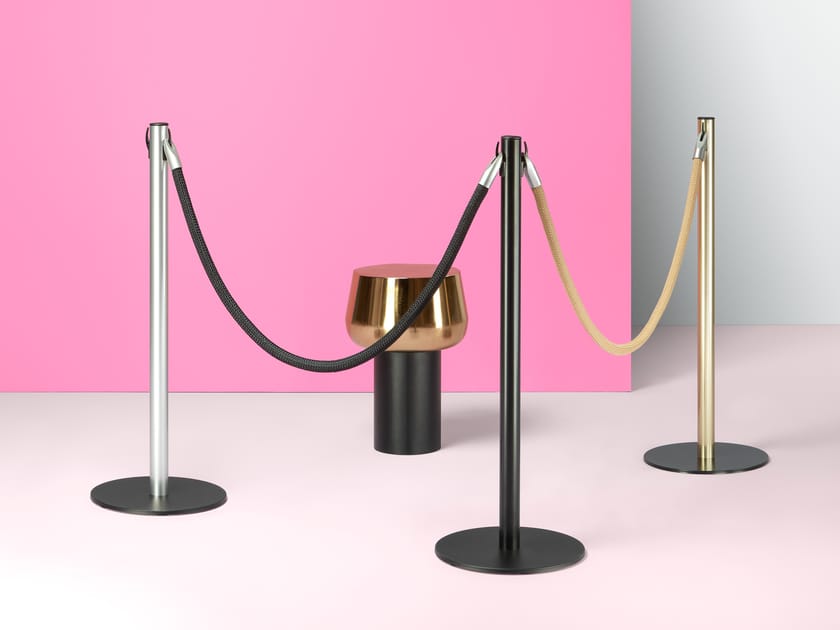 Basic guide posts Poteau de guidage en aluminium By Made Design