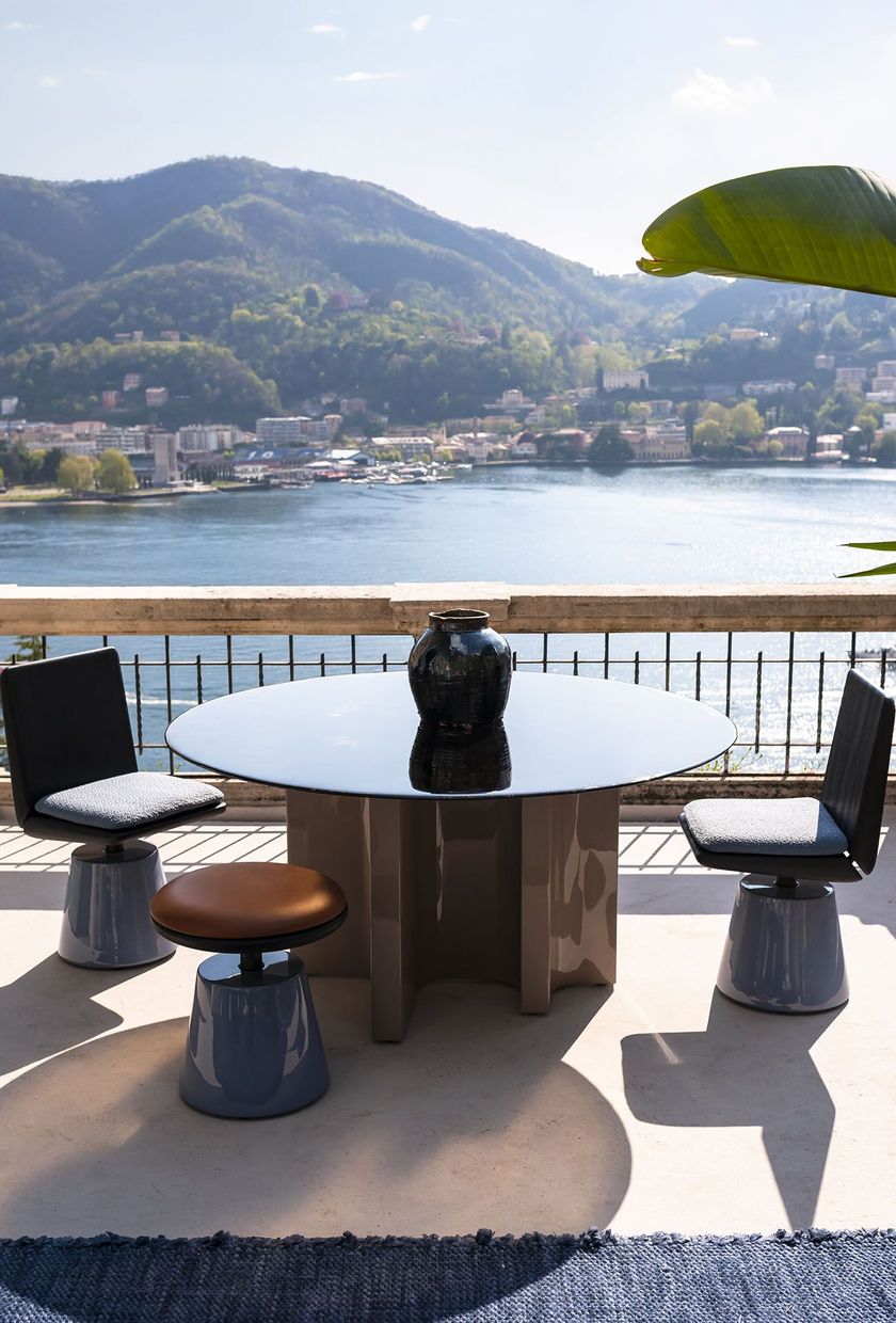 DHARMA 桌子 By Baxter | design Studiopepe