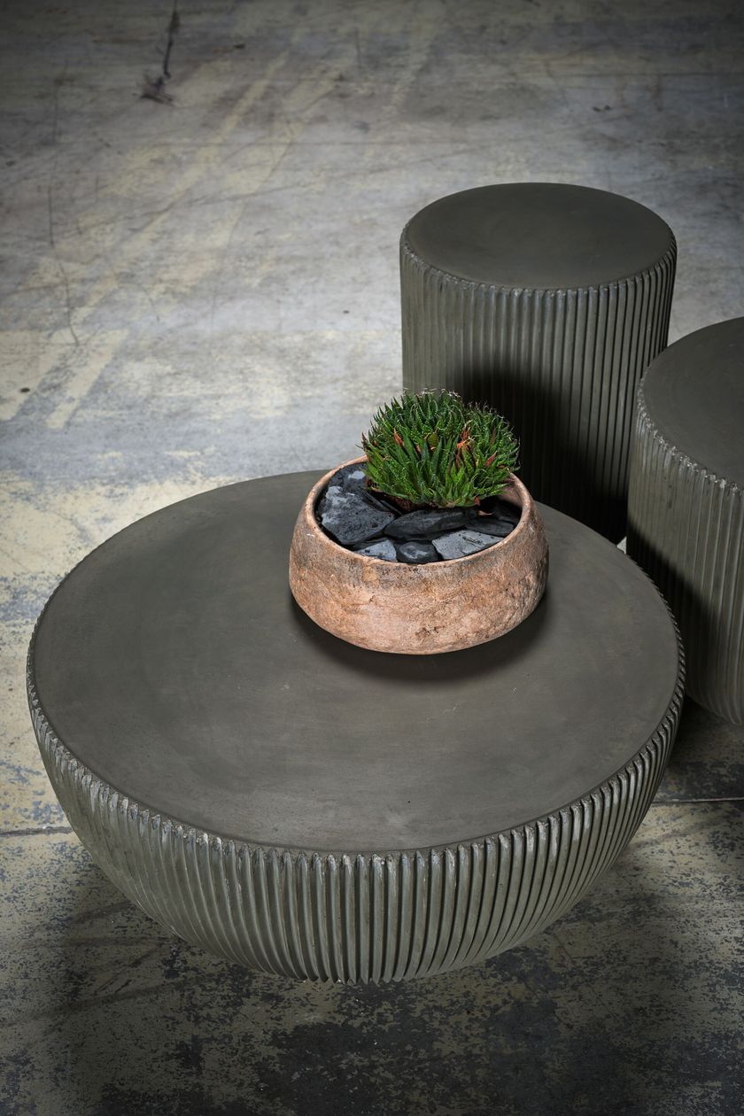 JUNO Coffee table By BAXTER | design Draga & Aurel