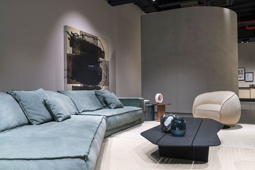 NAIROBI Coffee table By Baxter | design Roberto Lazzeroni